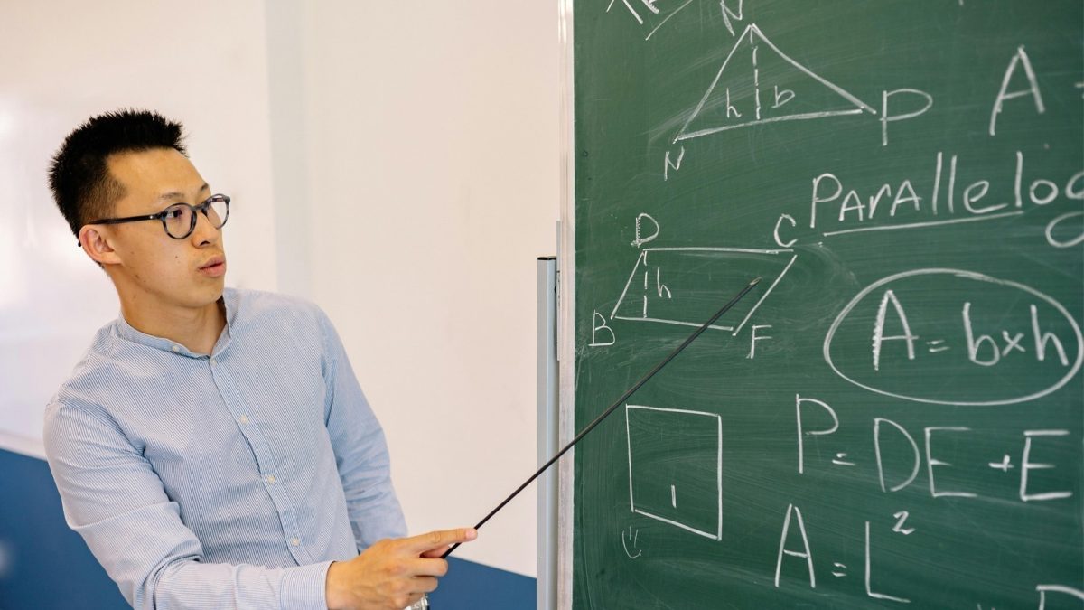 Become a math teacher: A rewarding career for numbers enthusiasts ...